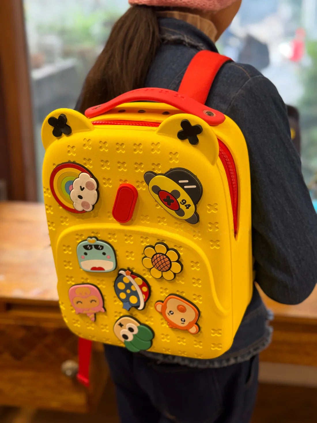 School & College Bags for Kid's and Students | The Globo